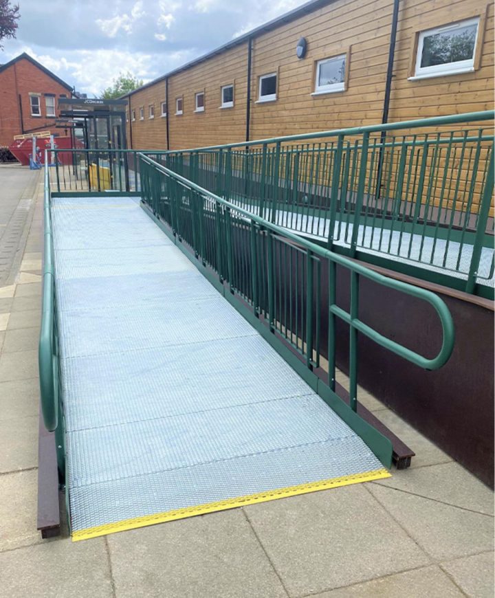 Modular Ramp Experts, Suppliers & Installers | Easiaccess