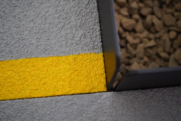 Choose the Perfect Ramp Surface for Safety and Accessibility | Easiaccess